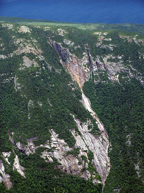 Hiking in the White Mountains: Willey Range with Lee and Dion