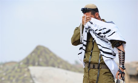 DUS IZ NIES !! Rare View...: Israeli Army men have one of the world’s ...