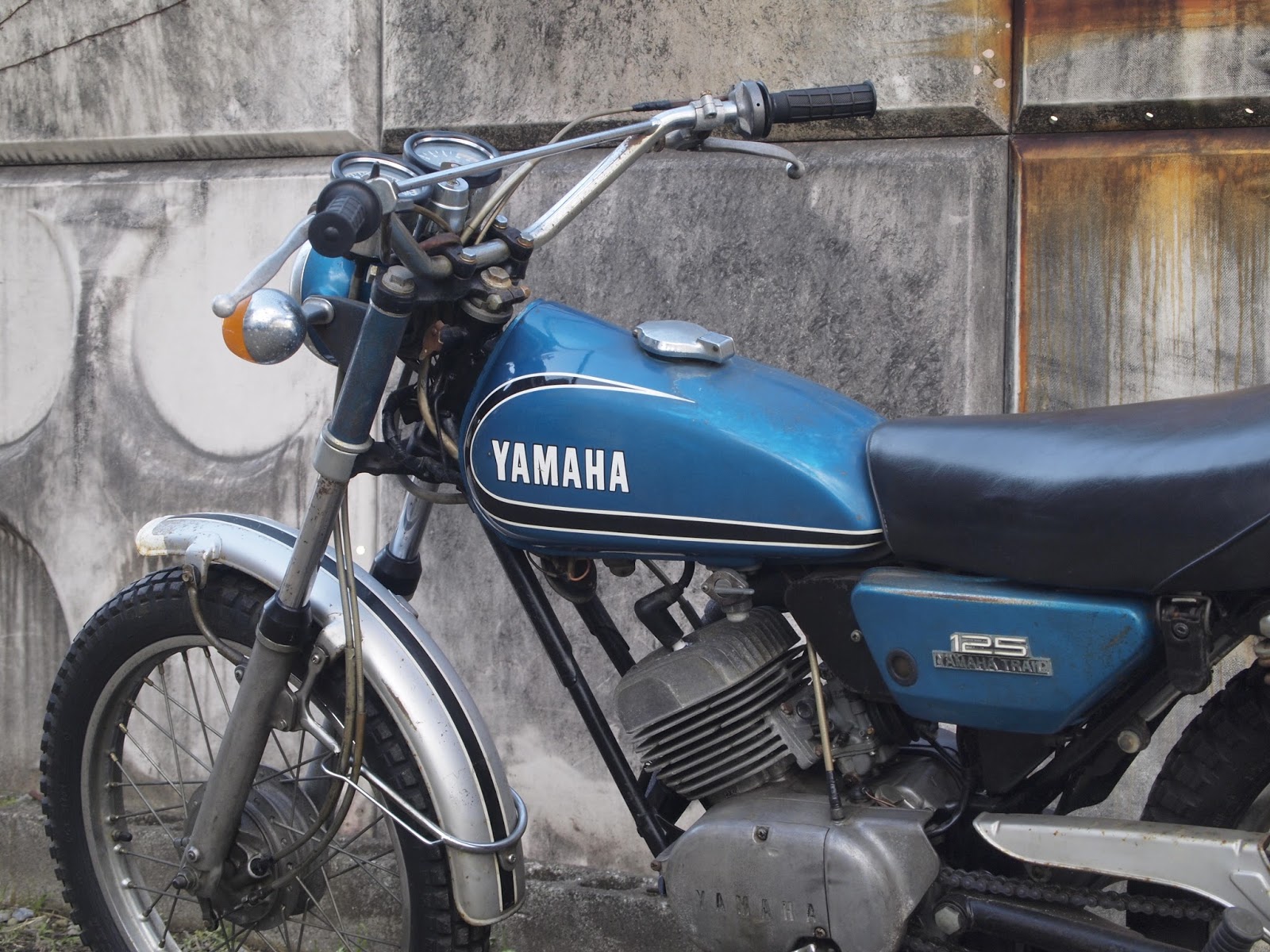 RePLAY MOTO SERVICE BLOG: AT125入荷！