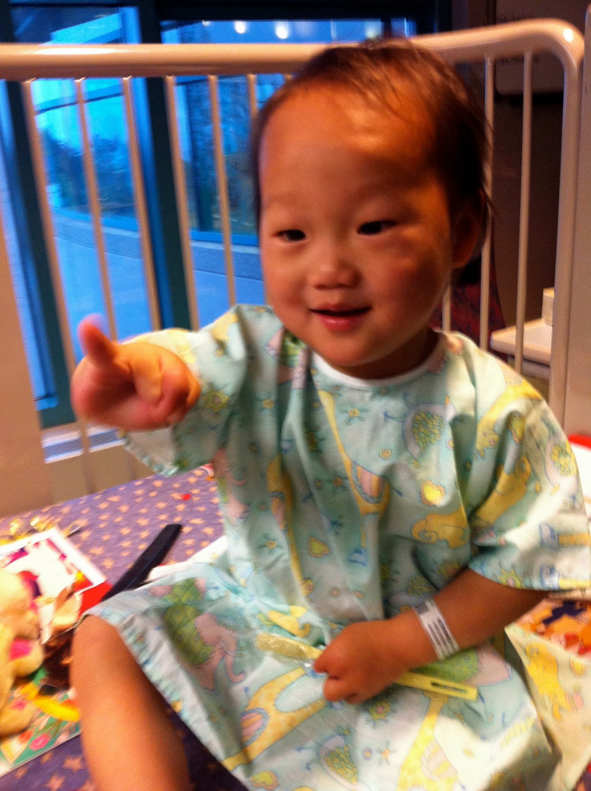 Morningstar Happenings: Sticky Hand No Longer!