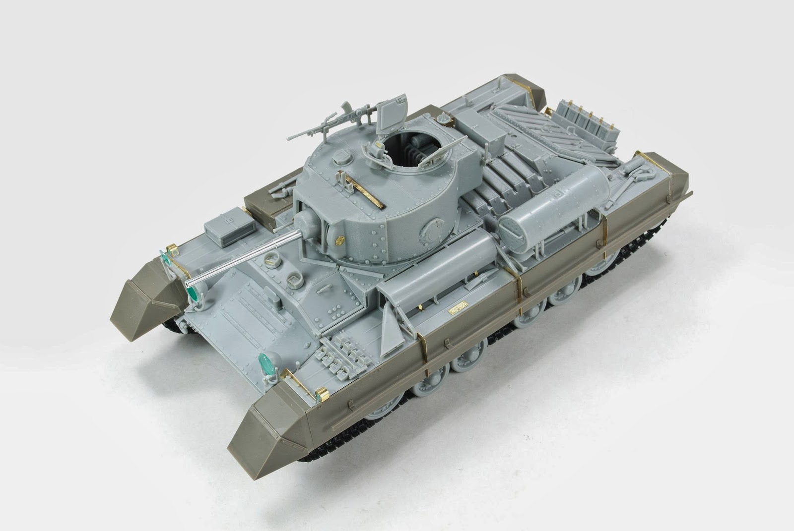 大光明株式會社: 2014年 AFV-CLUB AF35201 1/35 VALENTINE MK.III W/ROTATRAILER