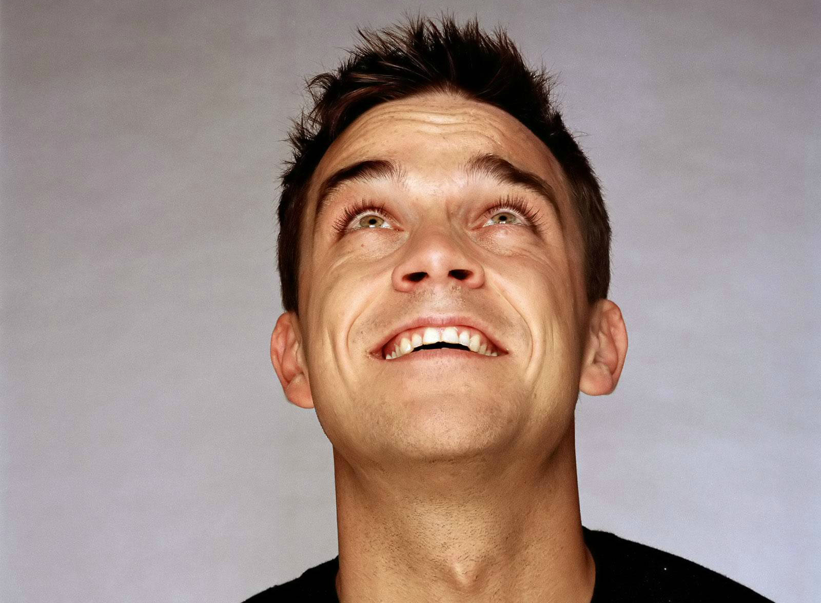 70 80 90: BIOGRAFIAS 70 80 90: ROBBIE WILLIAMS 13 DE FEBRERO DE 1974