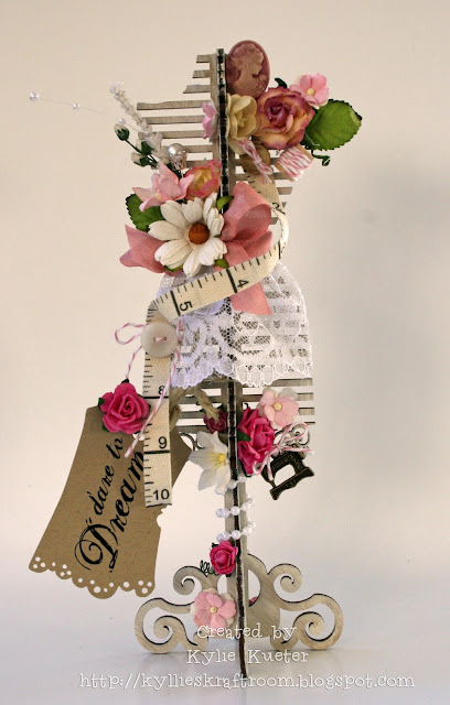 Wild Orchid Crafts: Decorated Dress Form