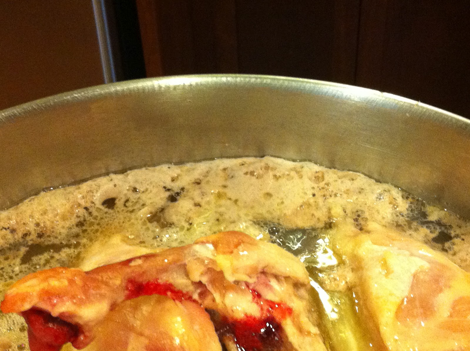 Taste Like Chicken - What's Mike Cooking?: Chicken Stock - Liquid Gold