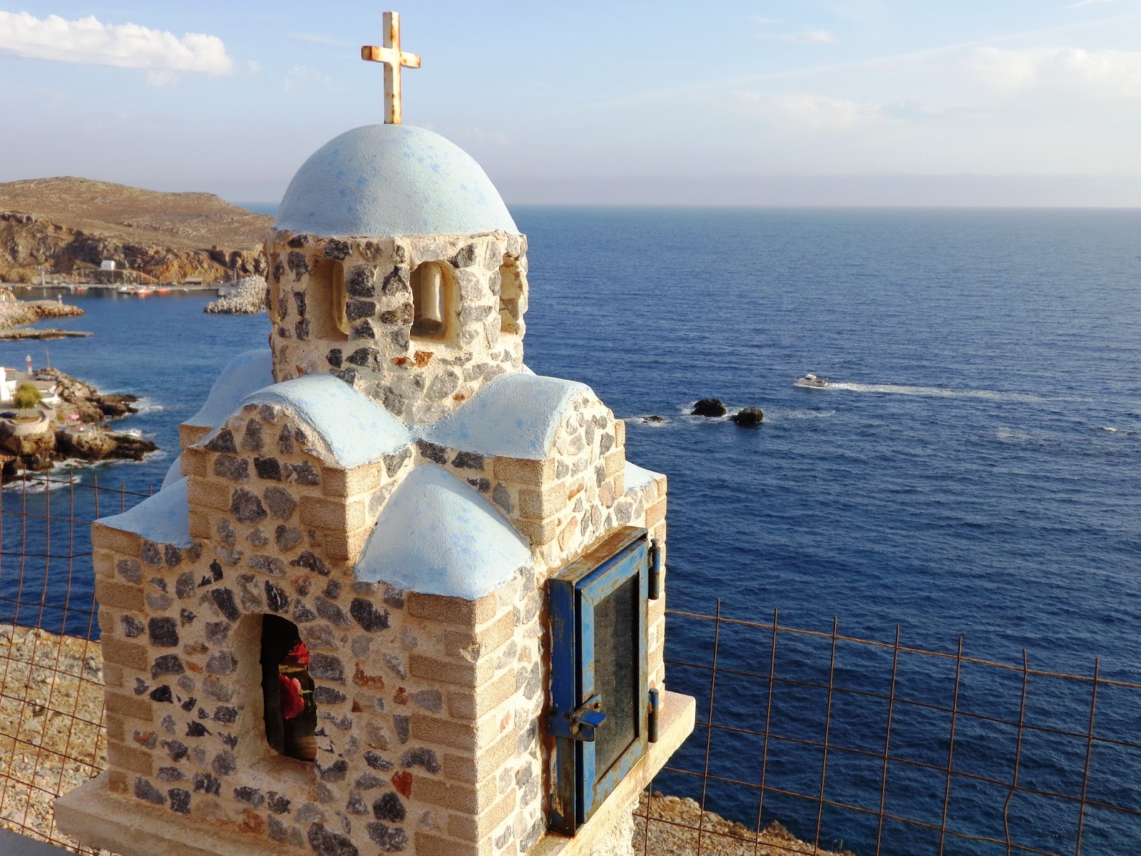 PLAKIAS SUITES COCO-MAT Full Experience: Amazing Crete..