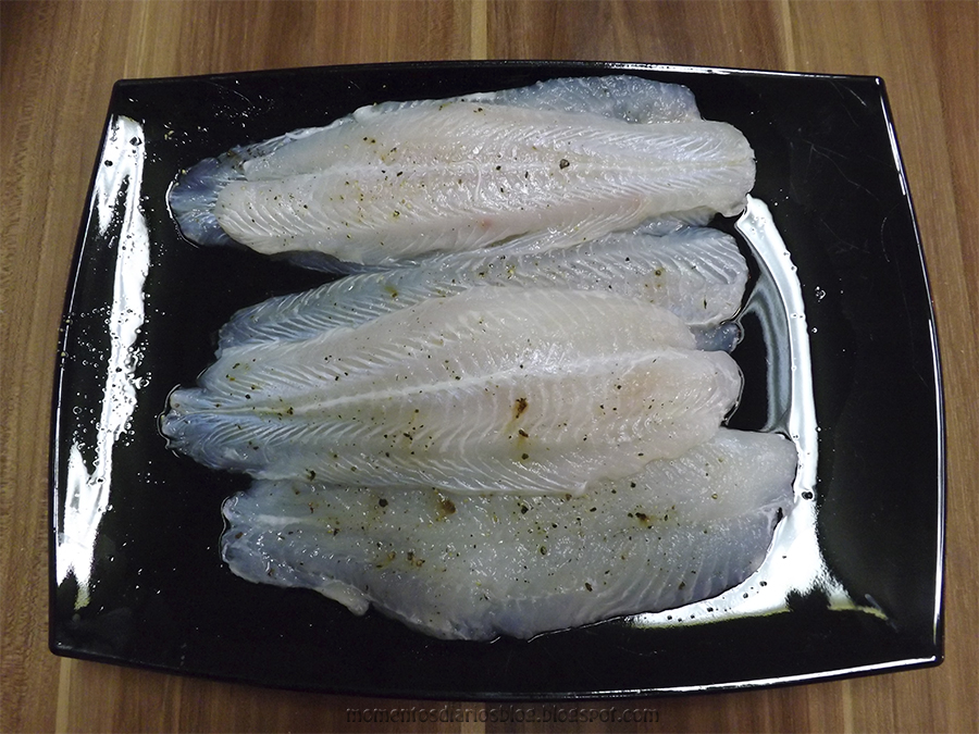 Receitas e Sabores #3 - Filetes de pescada panados com arroz de tomate ...