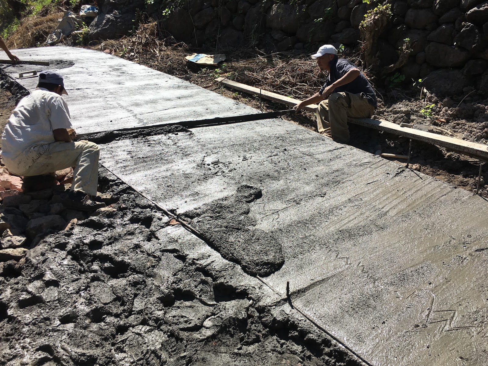 ARAUJO CONSTRUCCIONES S.A. DE C.V.: ETAPA N° 3 " Proyecto Empedrado ...