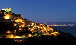 ESCURSIONE AL CHIAR DI LUNA NEL CASTELLO RUFO RUFFO