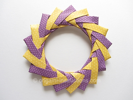 Origami-Instructions.com: Origami Modular Braided Wreath