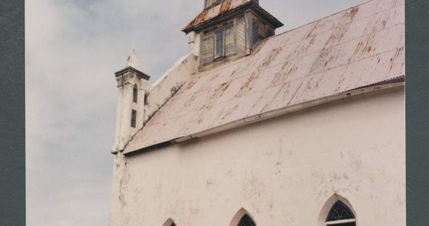 Historic LDS Architecture: Takaroa (French Polynesia) Branch
