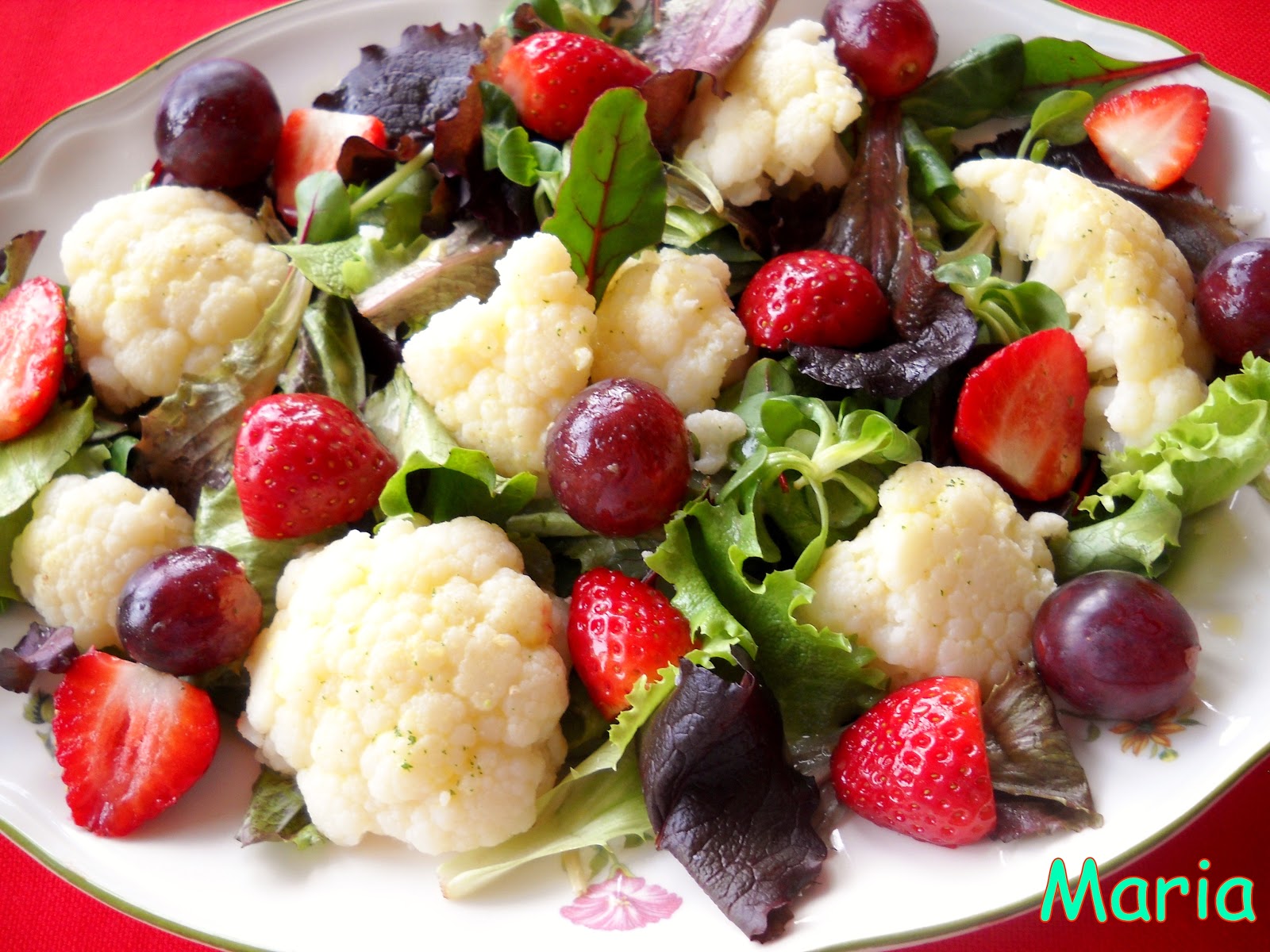 EN LA COCINA: COLIFLOR EN ENSALADA CON VINAGRETA DE HIERBABUENA Y NARANJA