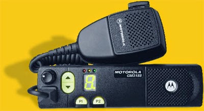 RADIO RIG MOTOROLA GM-3188 VHF/ UHF - INDOTELECOM.CV
