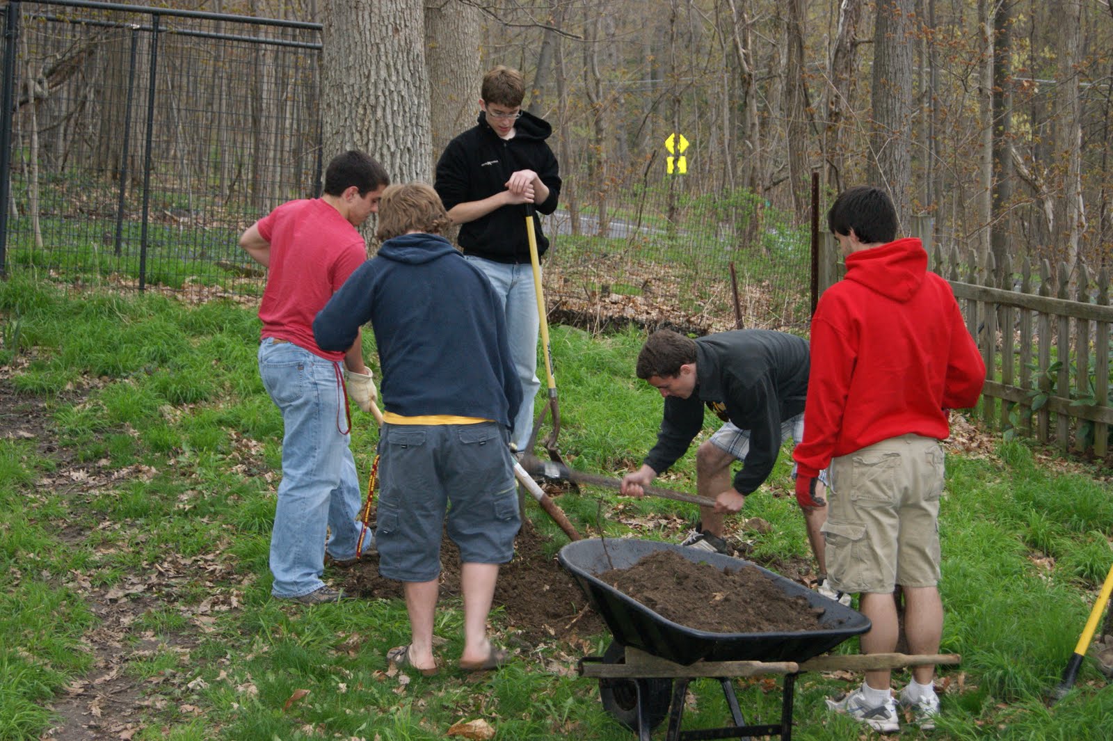 earth salt fire: Digging the pit