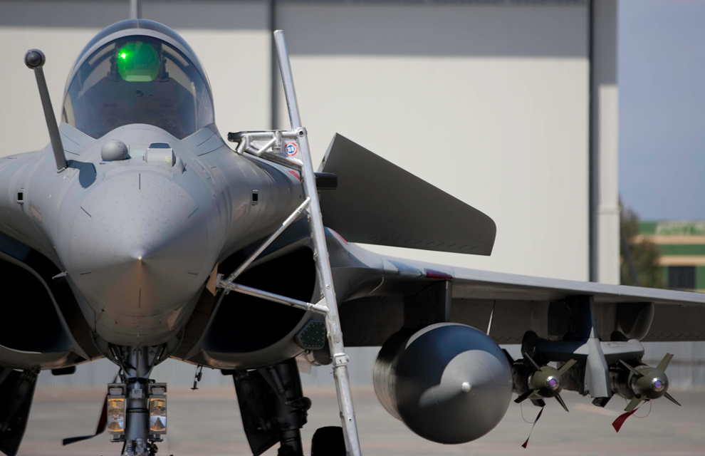 Rafale News: Rafale picture of the day, AASM-IR and Reco-NG pod