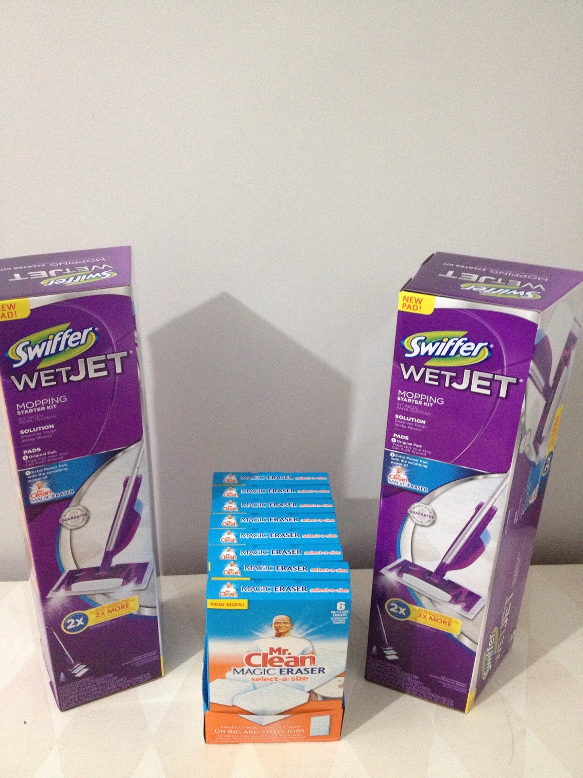 living consciously: Swiffer Wetjet /Mr. Clean New Years Day Give-Away