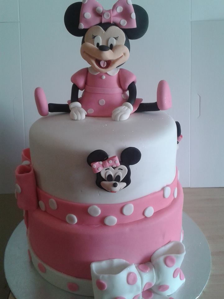 Welcome to Just Iced: Minnie Mouse cake!