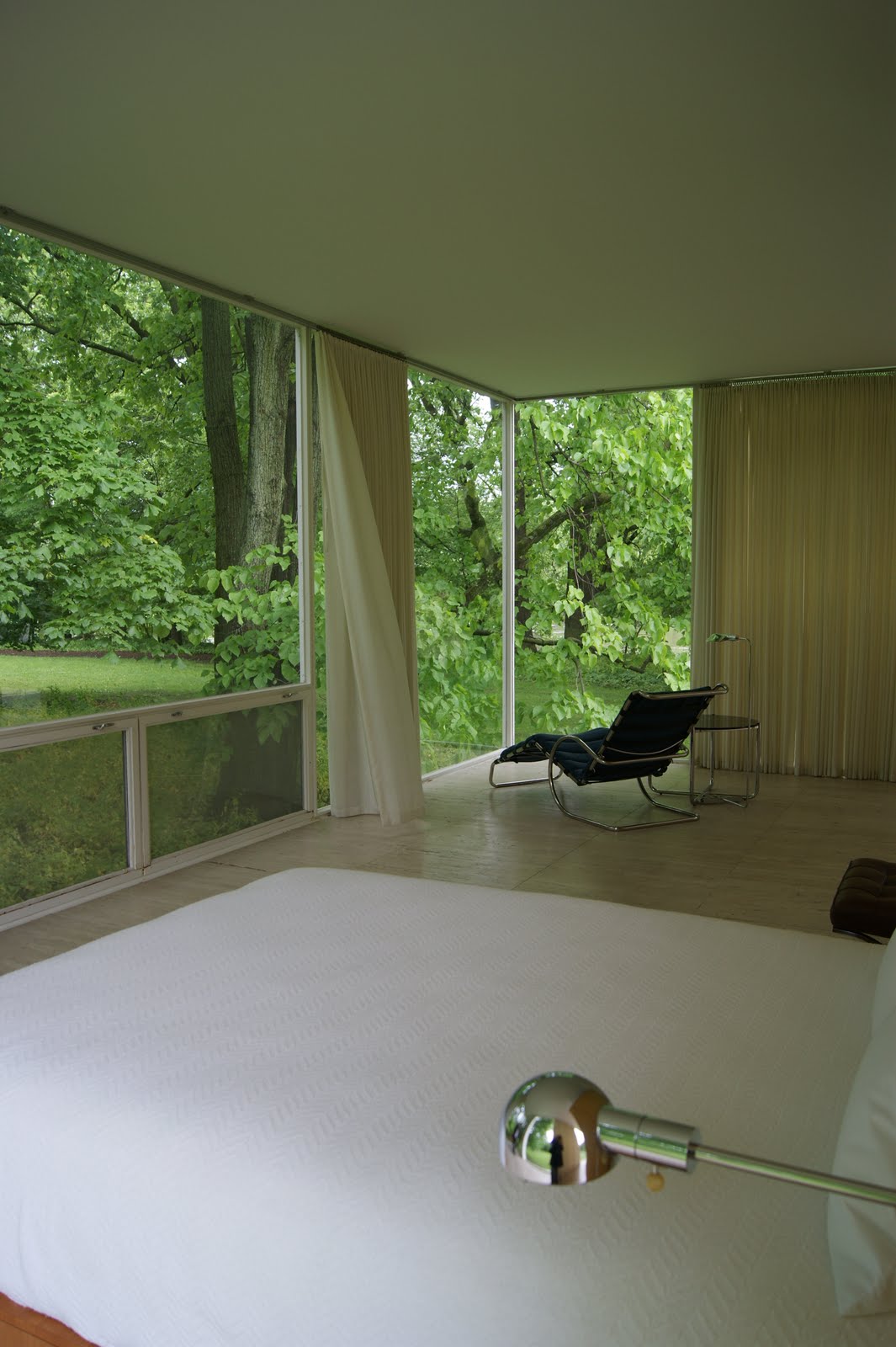 NATASHA PIRONDI arquiteta: Mies Van Der Rohe / Plano-IL