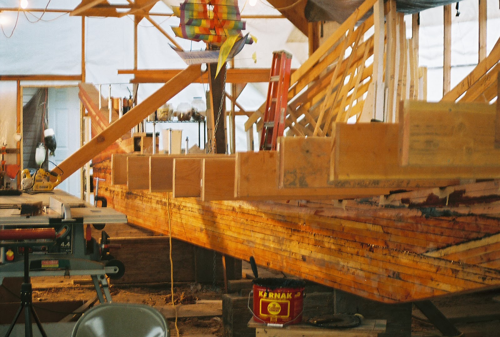 Building the Duck: Floors on Keel