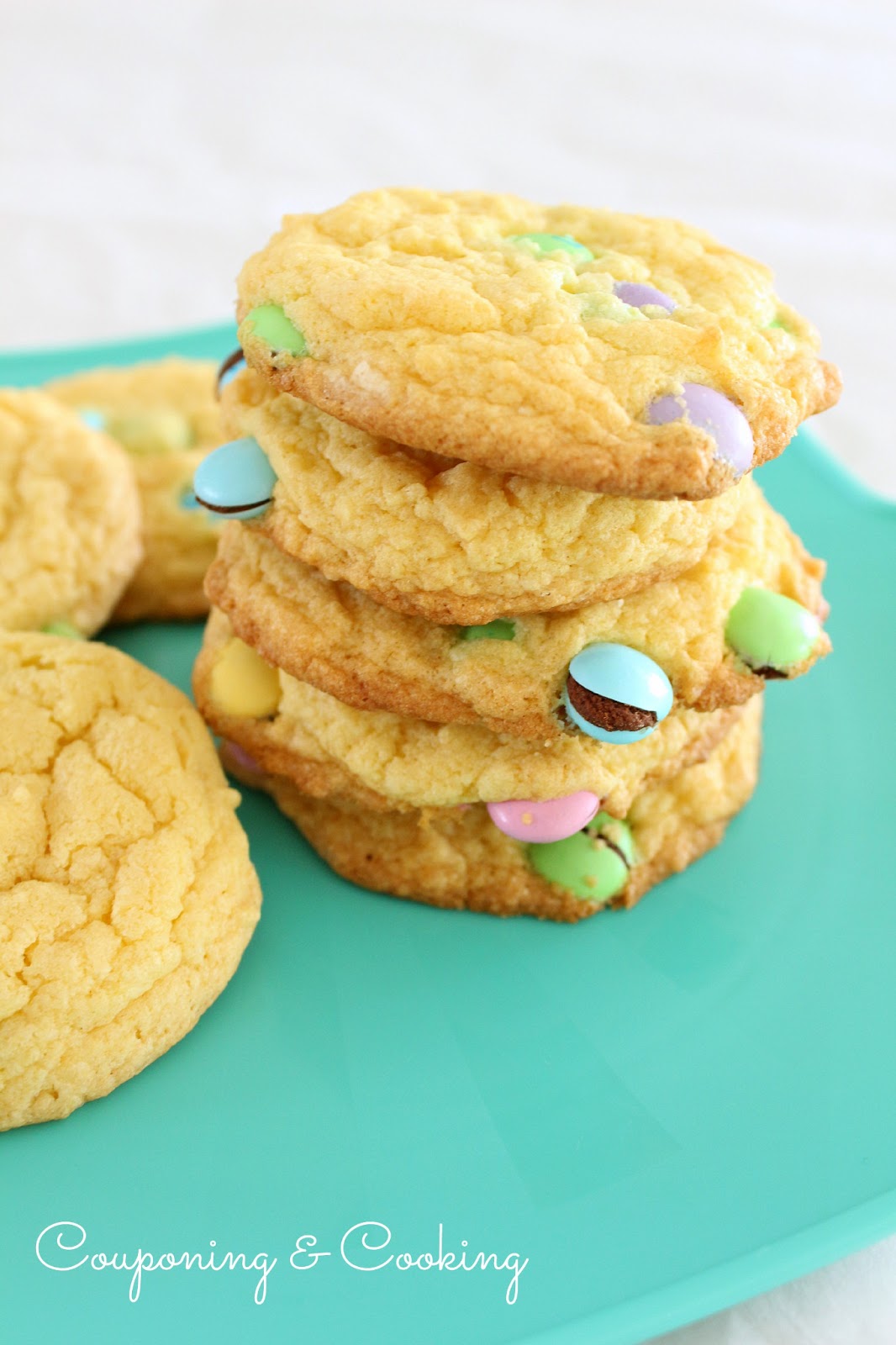 Tobins' Tastes: Easter Cake Mix Cookies With Cheesecake Filling