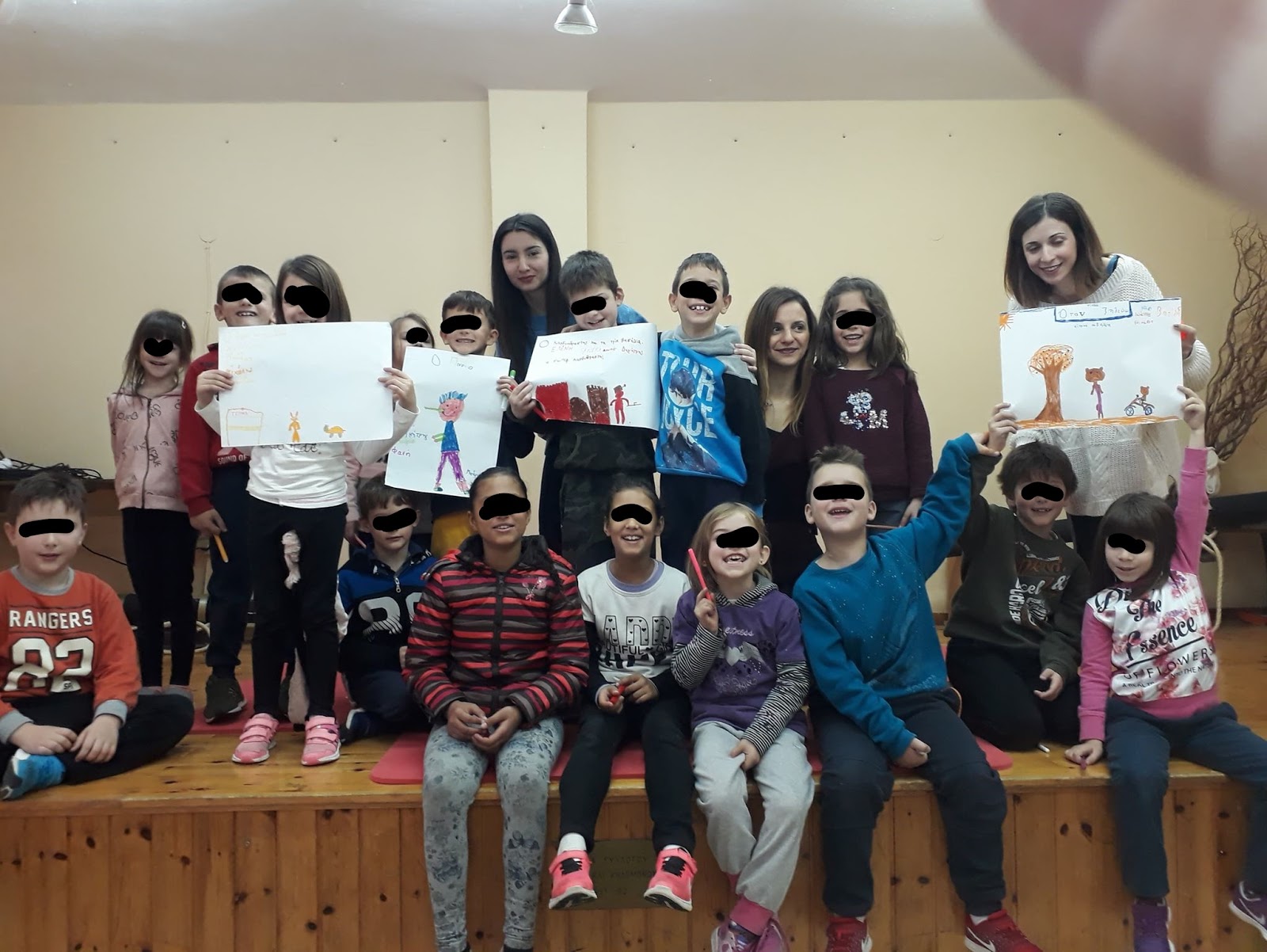 3o Δημοτικό Σχολείο Άμφισσας: Ο ΜΑΓΙΚΟΣ ΚΟΣΜΟΣ ΤΩΝ ΠΑΡΑΜΥΘΙΩΝ - ΟΜΑΔΕΣ ...