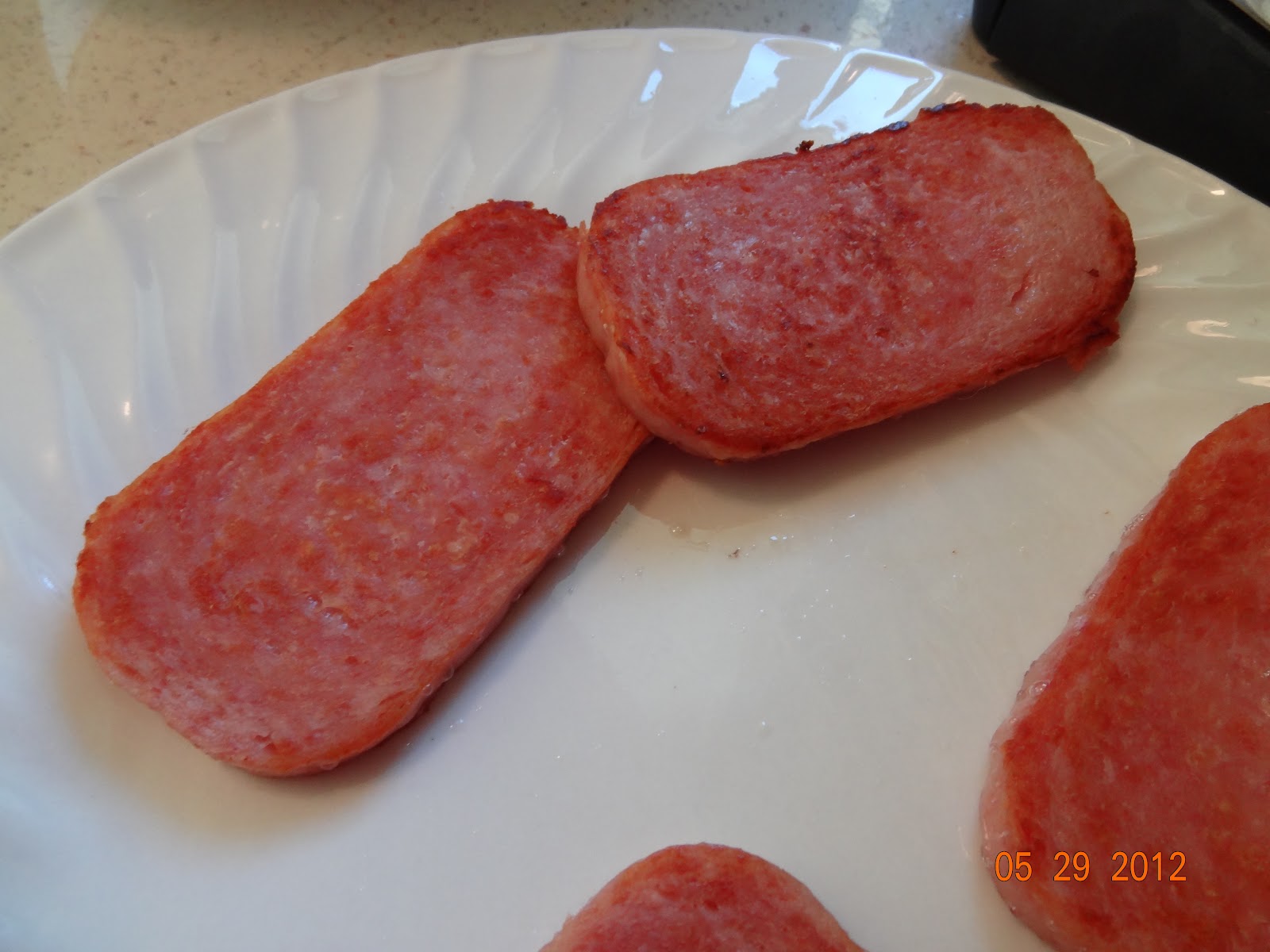 Miss Mochi's Adventures: Spam Musubi: Hapa Food