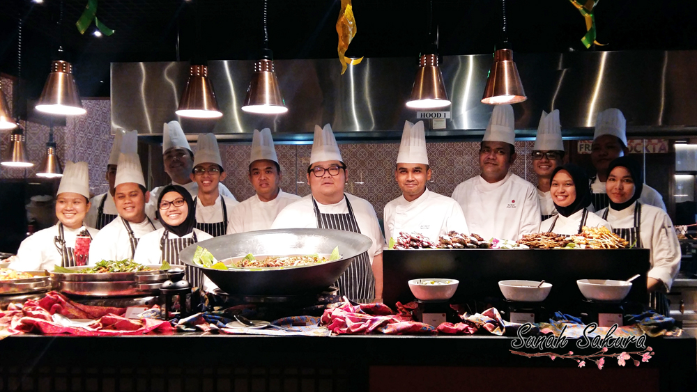 Buffet Ramadhan 2019: Warisan Tradisi Asia di Amaya Food Gallery, Amari ...