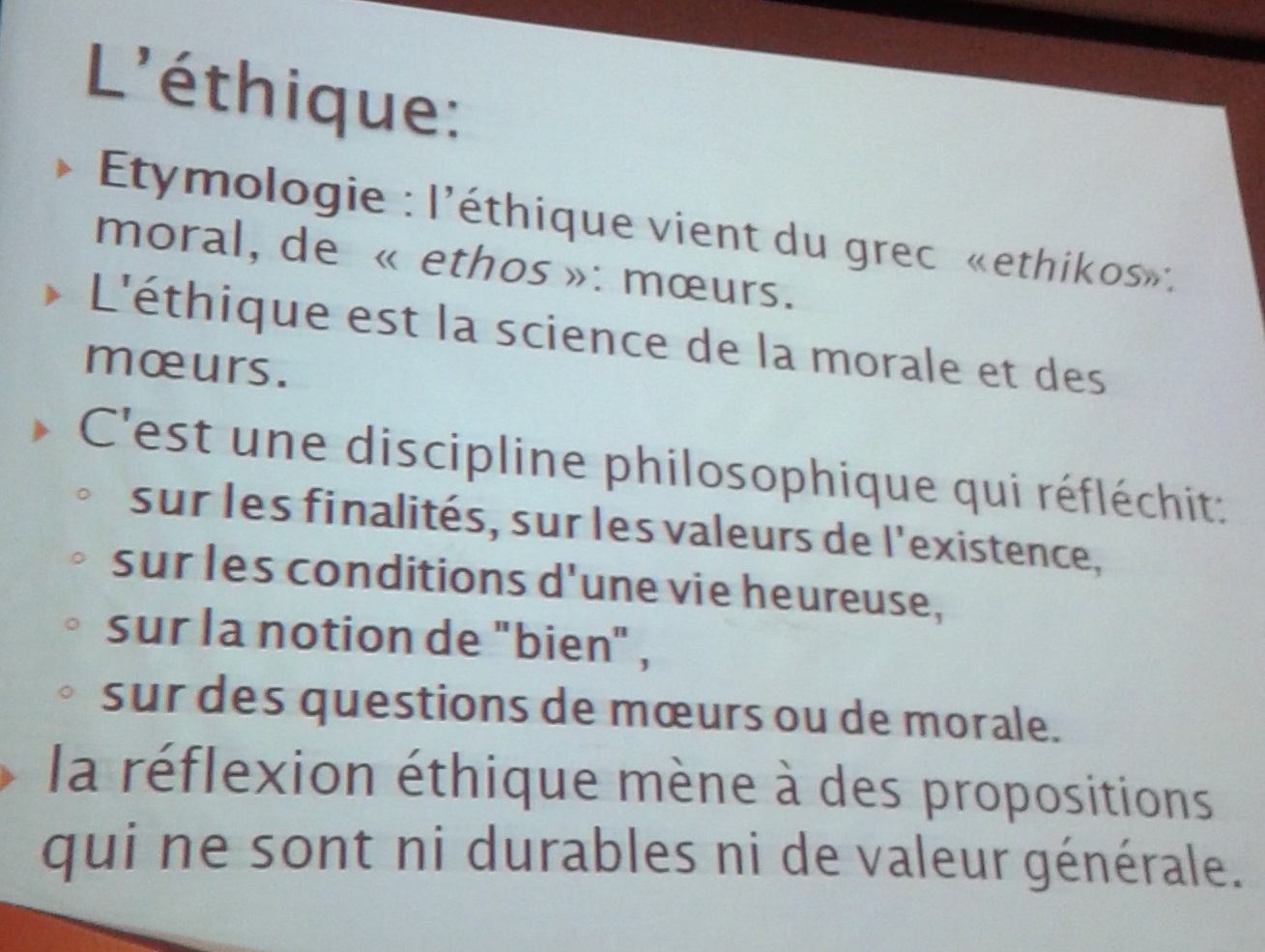 Cours 4 : La définition de l'éthique et de la bioéthique - جديد الإفادة