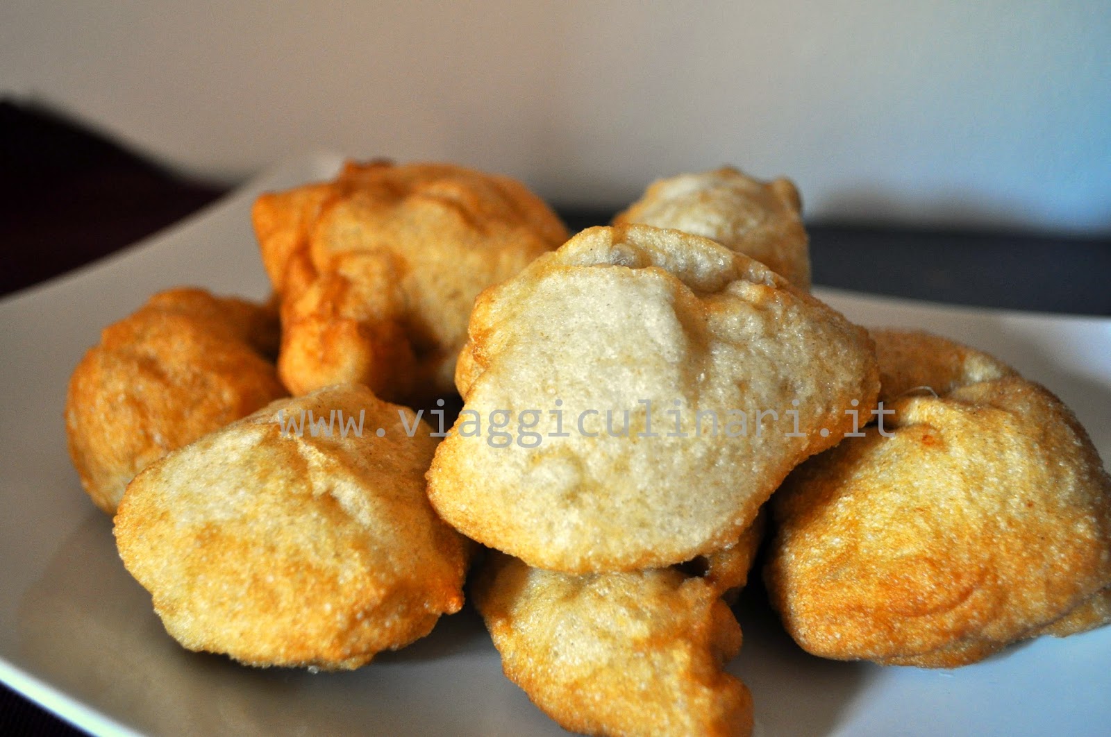 viaggi culinari: Coccoli o pasta fritta