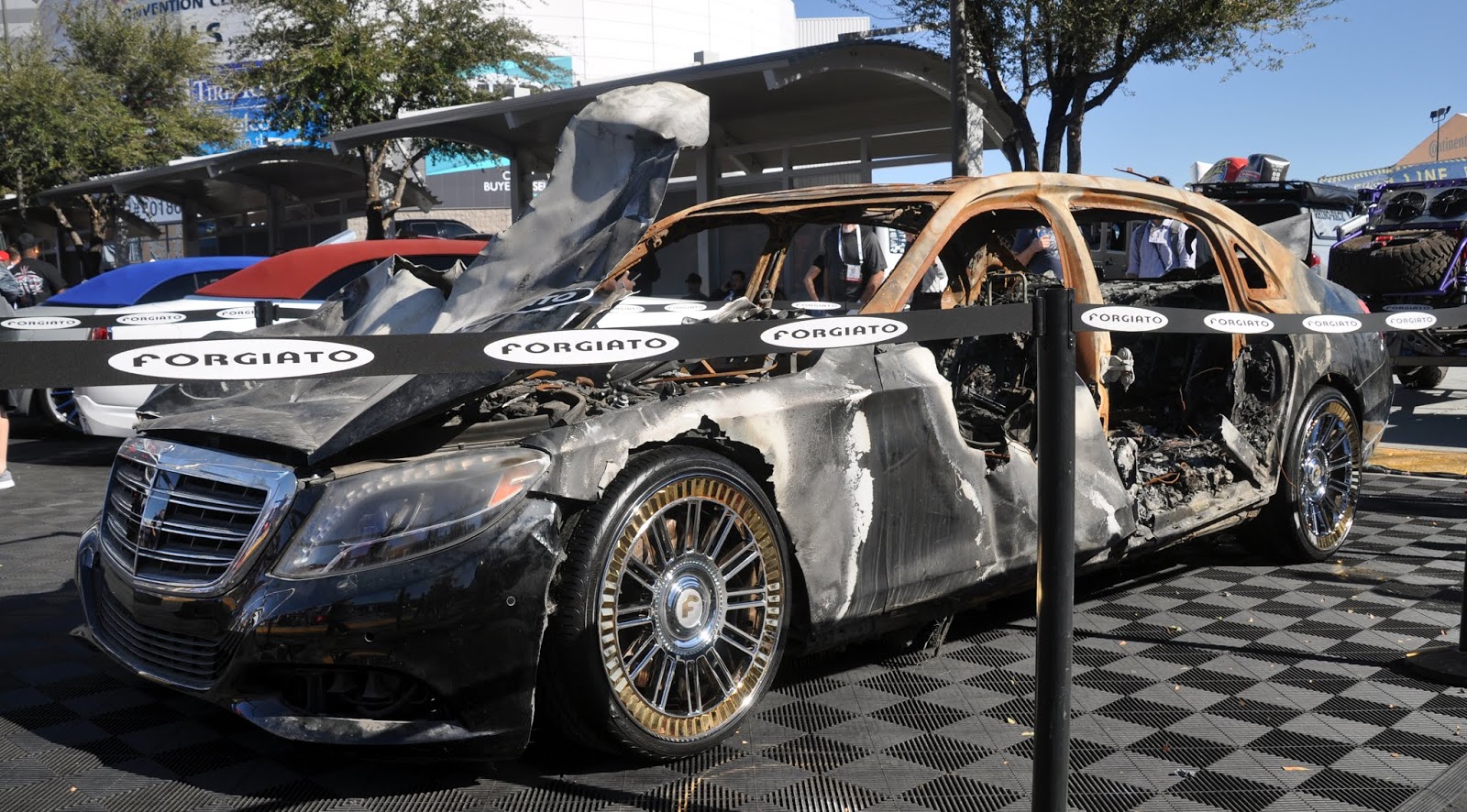 Just A Car Guy: The Maybach at SEMA with Forgiato rims? Just a strange ...