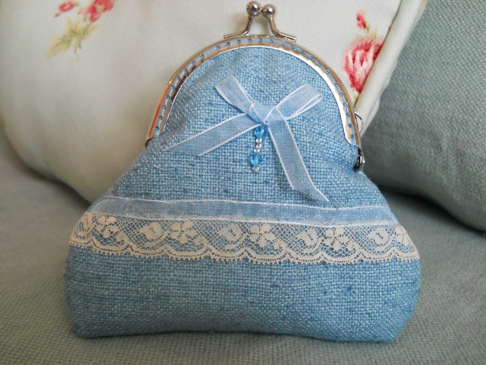 Artesanía Tello Romero: Monederos de seda rústica