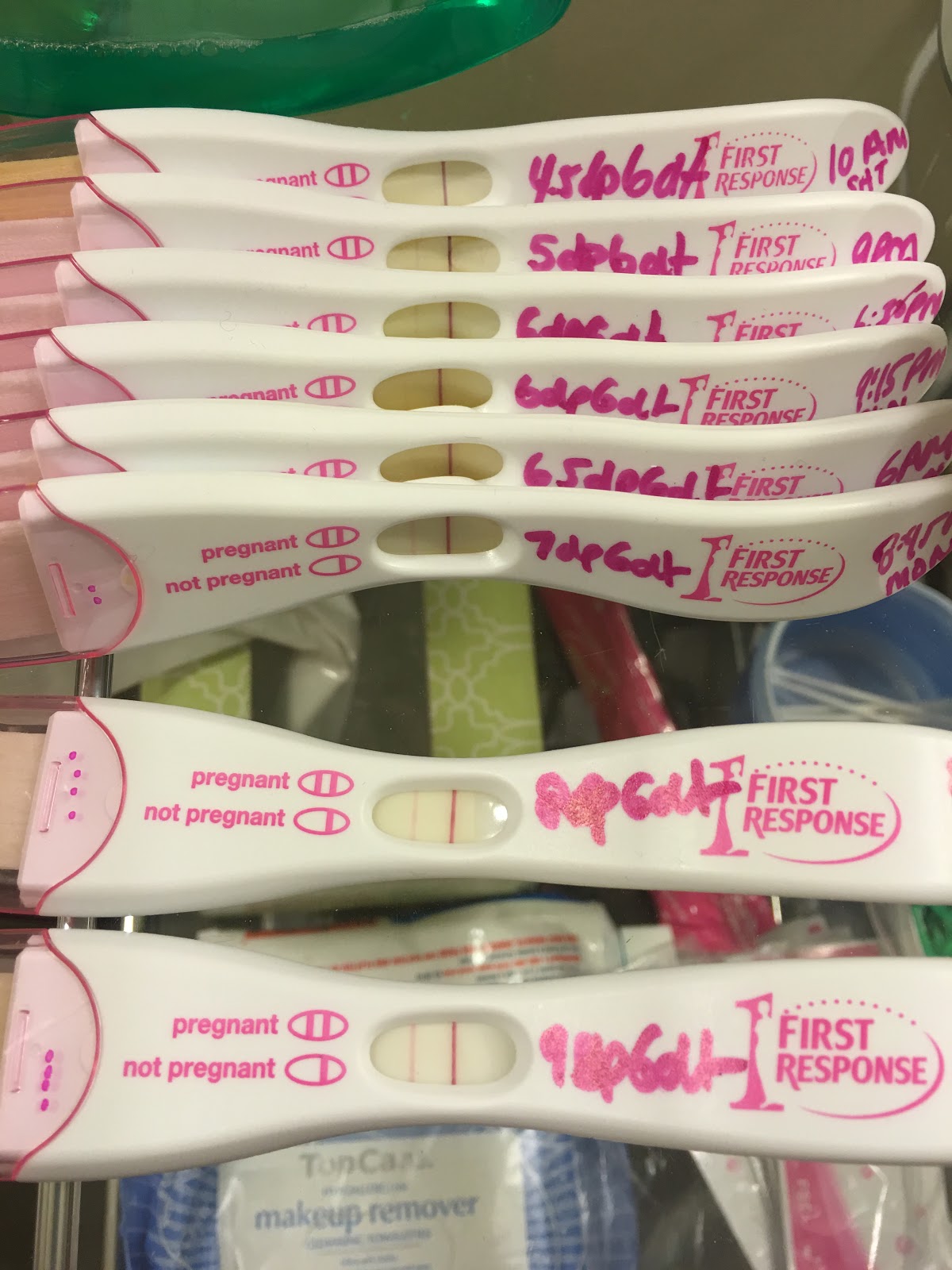 Just Relax and It Will Happen: 9dp6dt - Symptoms & HPTs