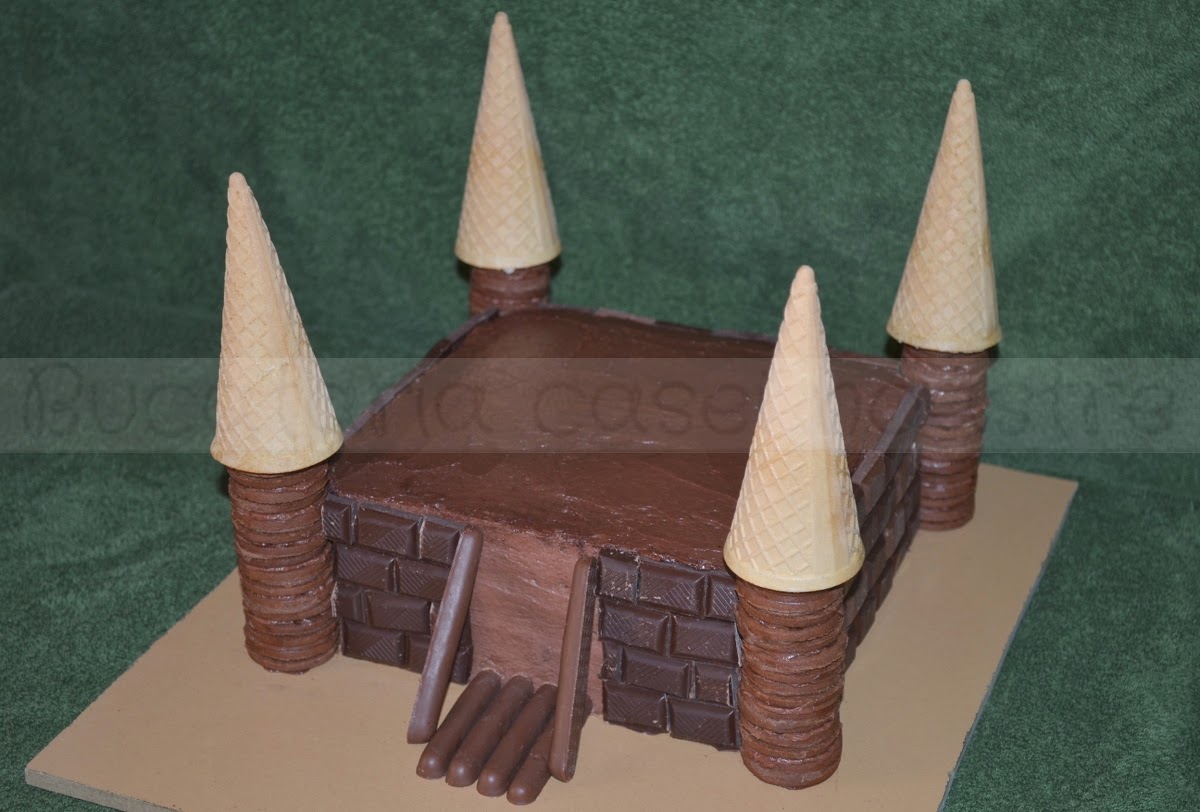 Bucataria casei noastre: Tort "Castel din ciocolata"