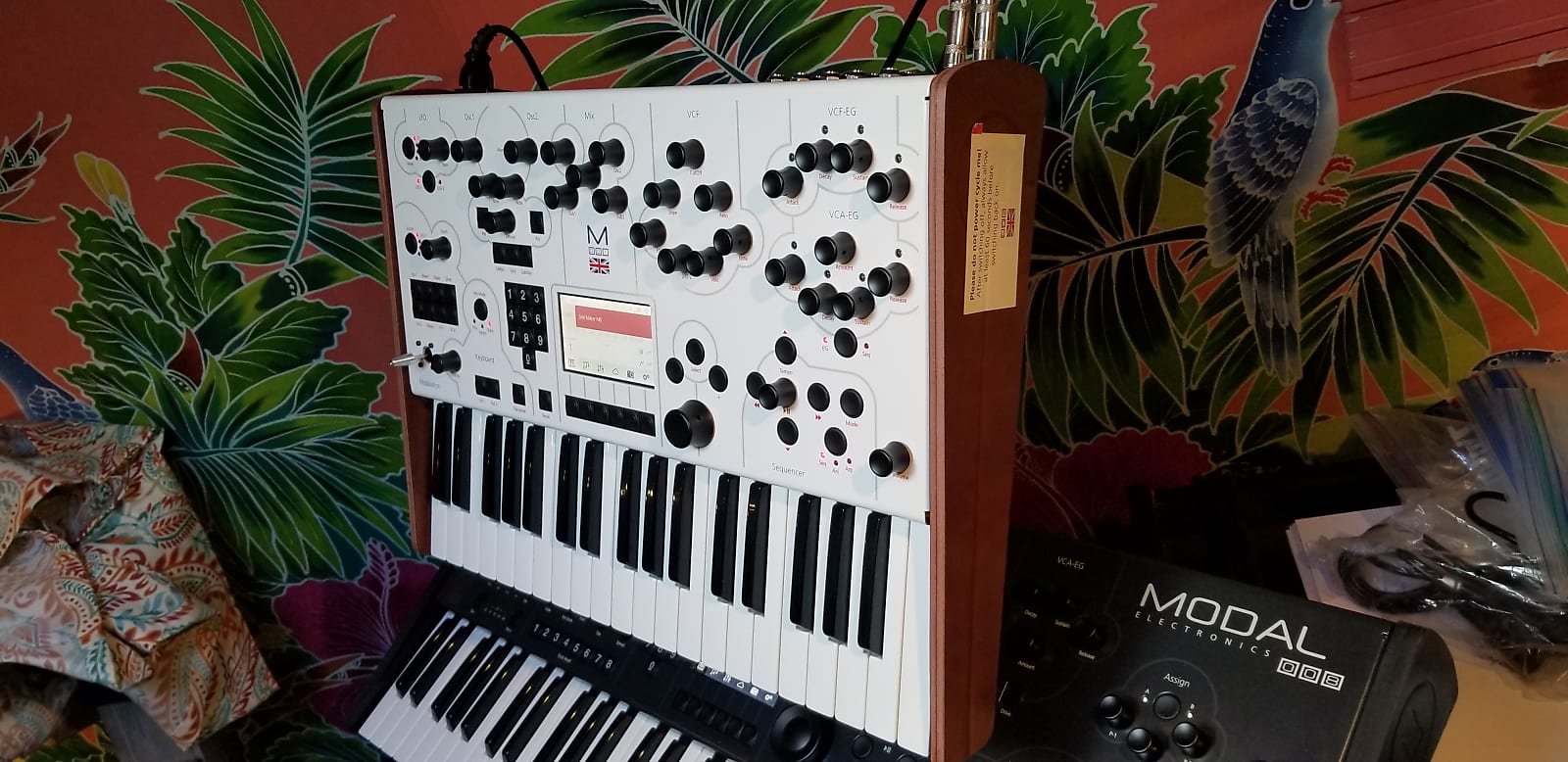 MATRIXSYNTH: Modal Electronics 001 Synthesizer
