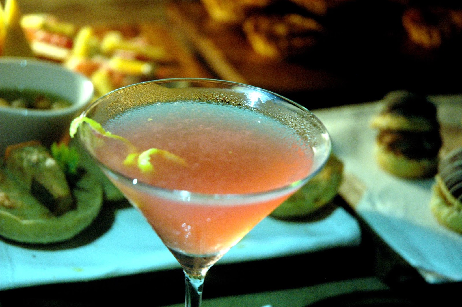 DUDE FOR FOOD: Sunset at Mireio Terrace