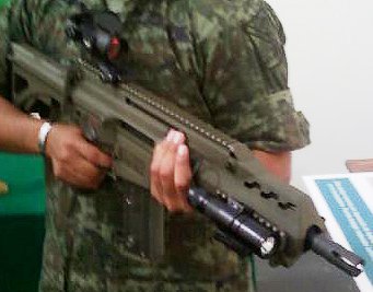 VIDEO Y FOTOGRAFÍAS; Así es el FX-05 el fusil que portara el ejercito a ...