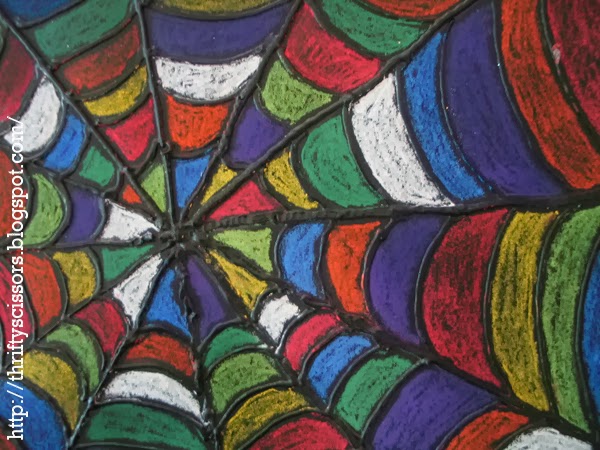 Draw a Design from A Spider's Web | Thrifty Scissors