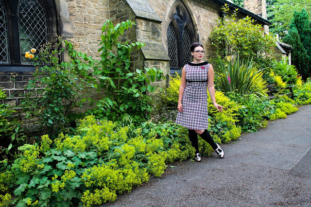 Madcap Laughs: Georgia Harrup Wears Madcap England!