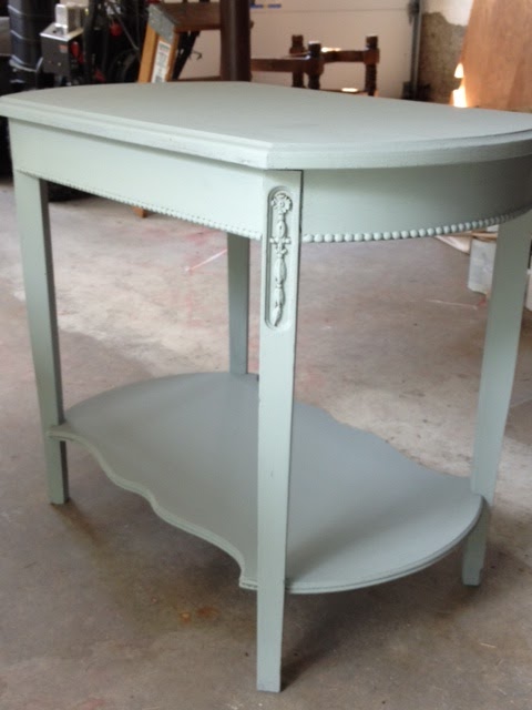 The Elegant House: Chalk Paint techniques on Antique Side Tables