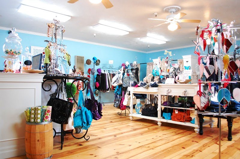Spotlight on Springville: new to Springville: Dragonfly & Company Boutique