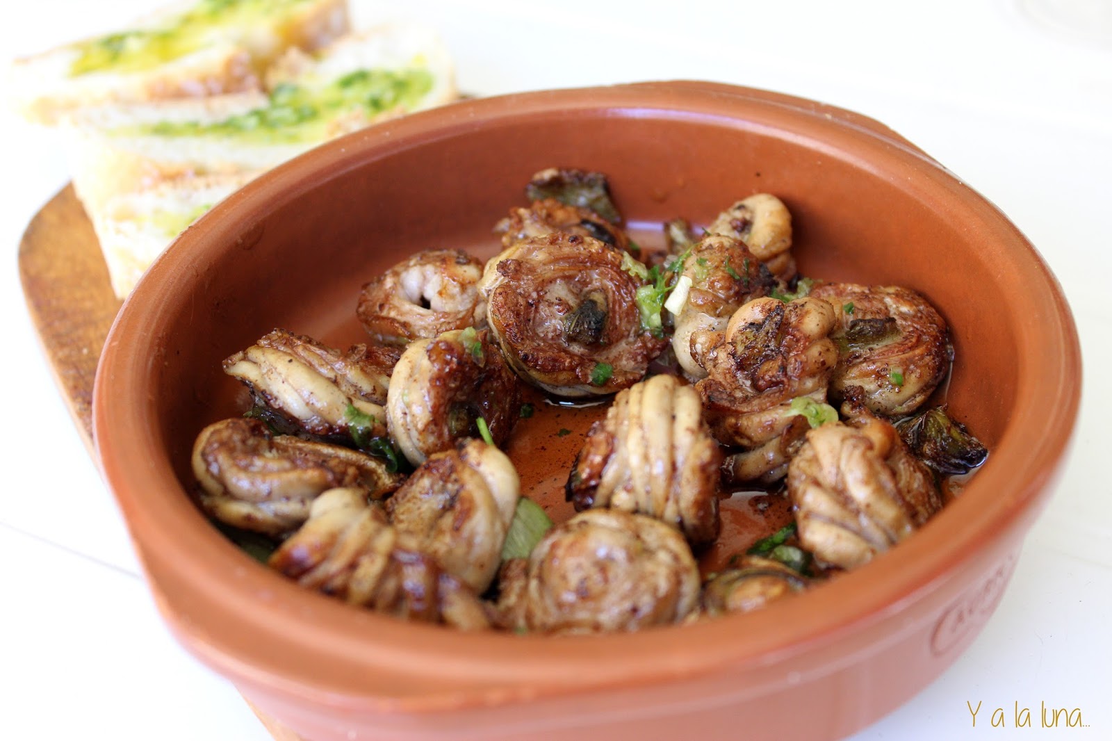 Y a la luna se le ve ve el ombligo...: octubre 2017