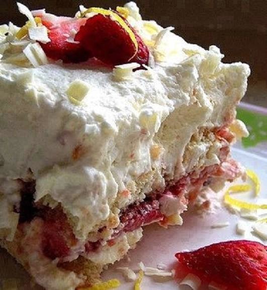 Strawberry Bomb Cake