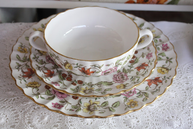 Chic Little Shop: Vintage China Collection