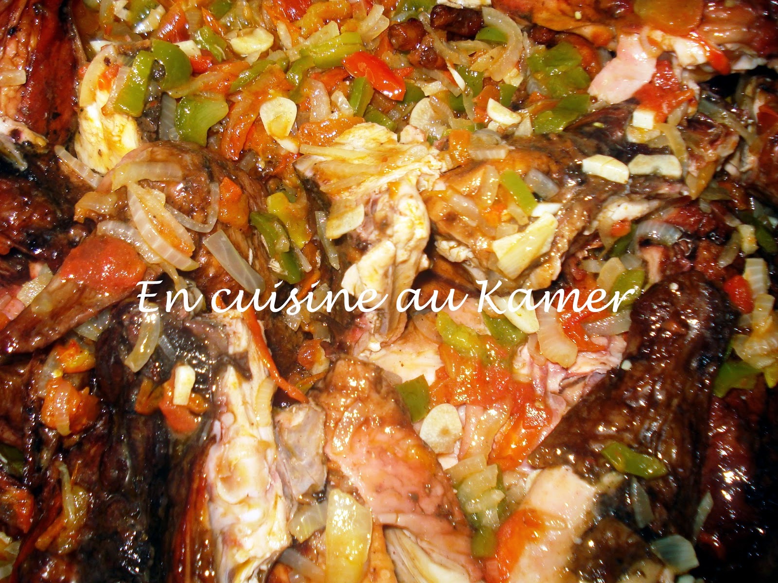 Poulet fumé aux légumes_La cuisine camerounaise