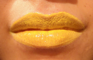 Lizzie Loves Makeup: Yellow Lips?!