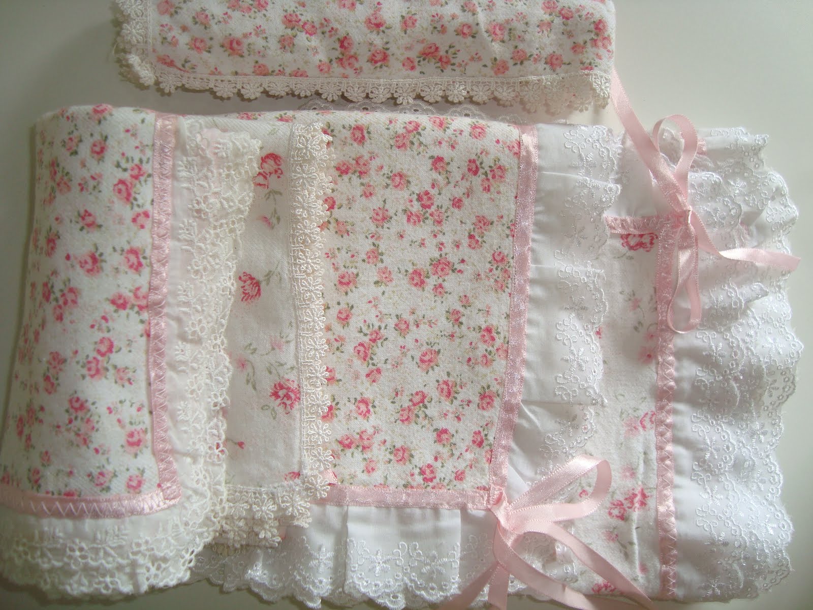 ♥ಌஜღ♥ Bocomoco ♥ಌஜღ♥: KIT MANTA E CUEIRO