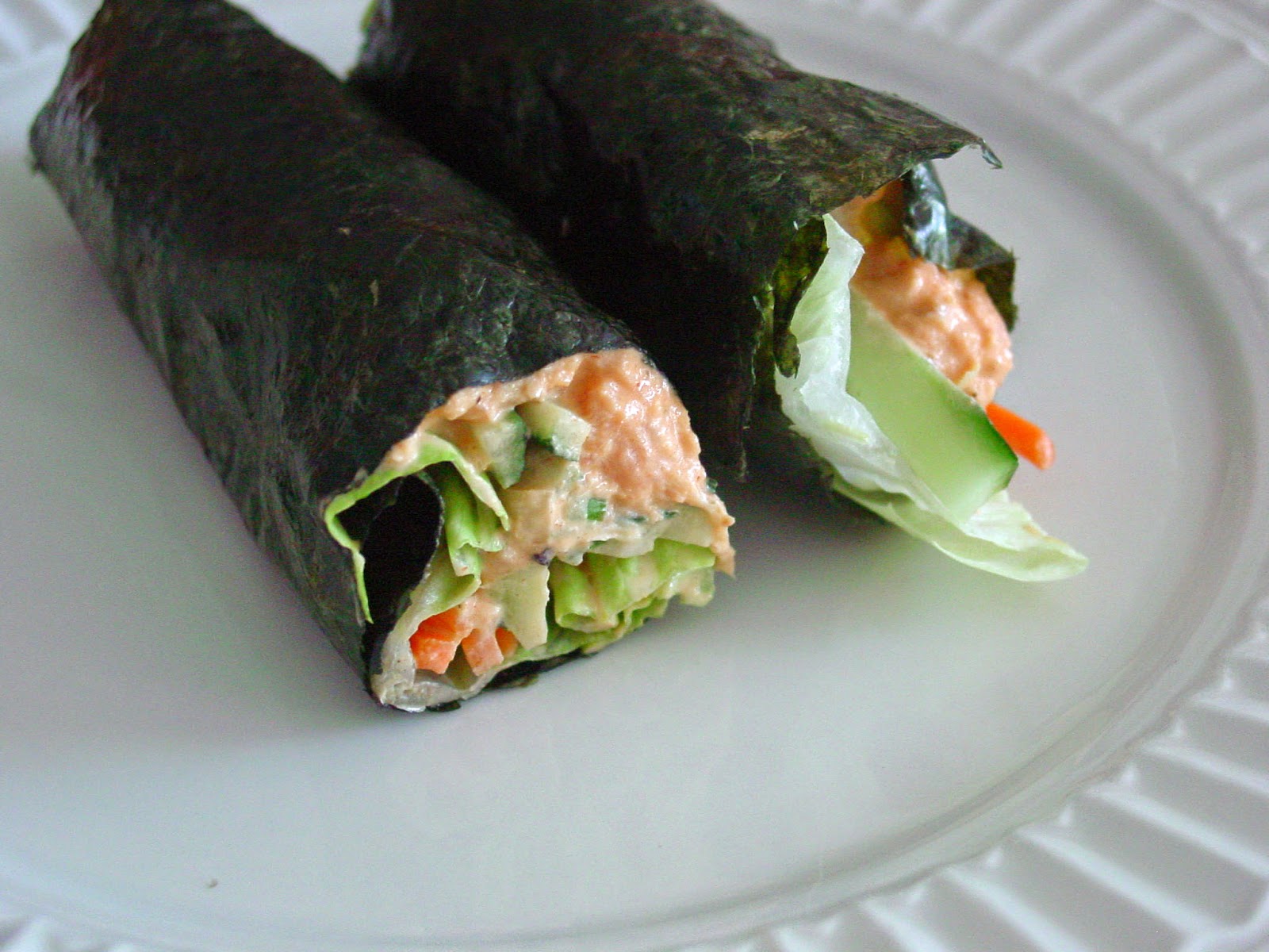 Soup Spice Everything Nice: Nori Spicy Tuna Salad Wrap