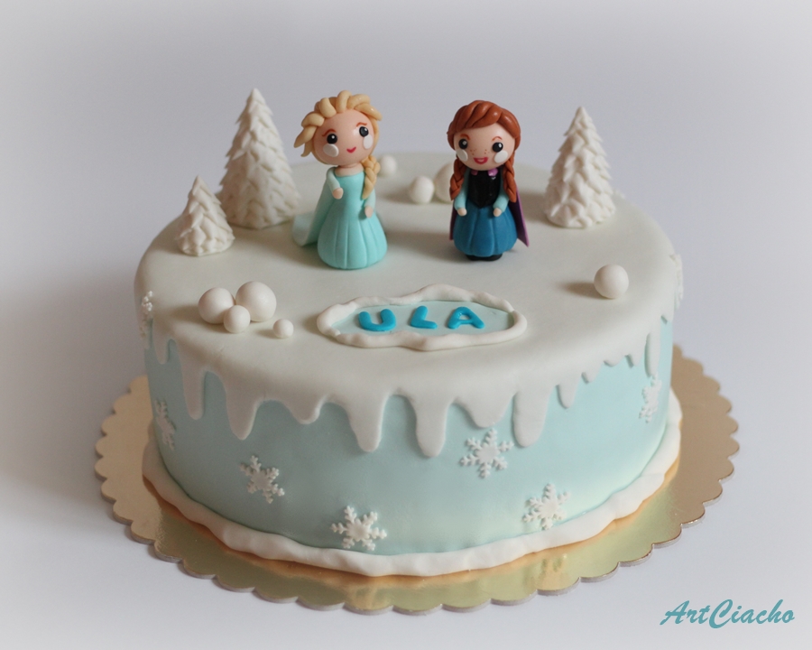 ArtCiacho: Tort z Elsą i Anną