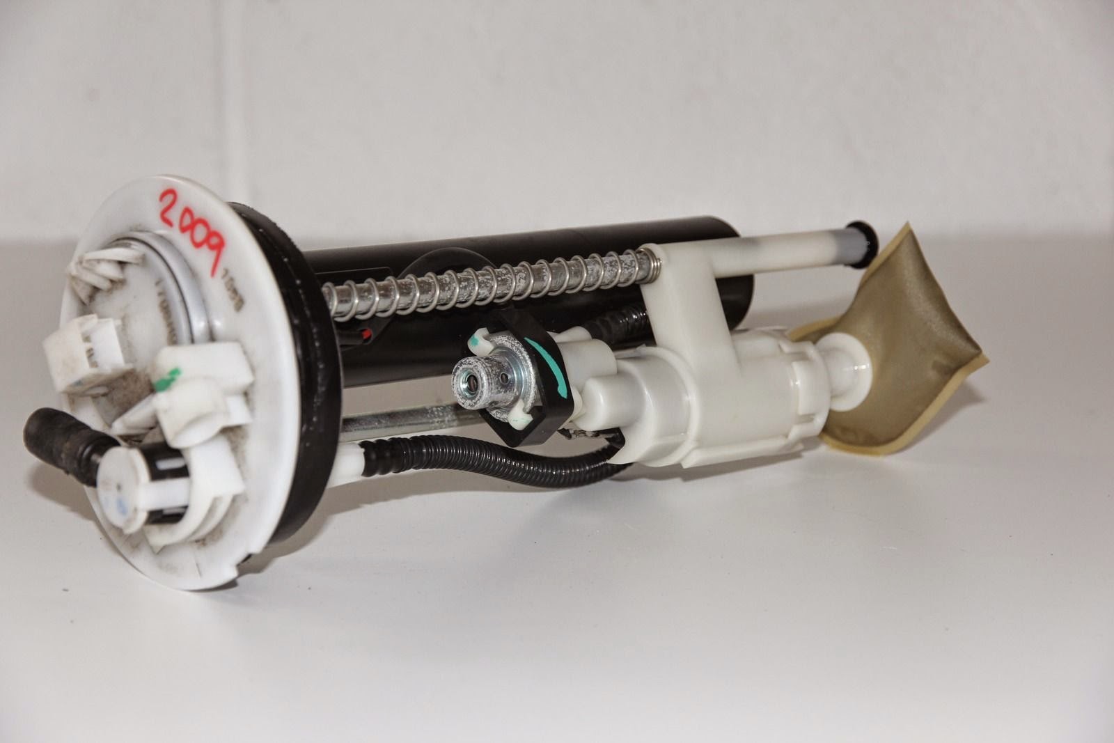 Yamaha YZF-R125 Owners Blog : Yamaha YZF R125 fuel injection system