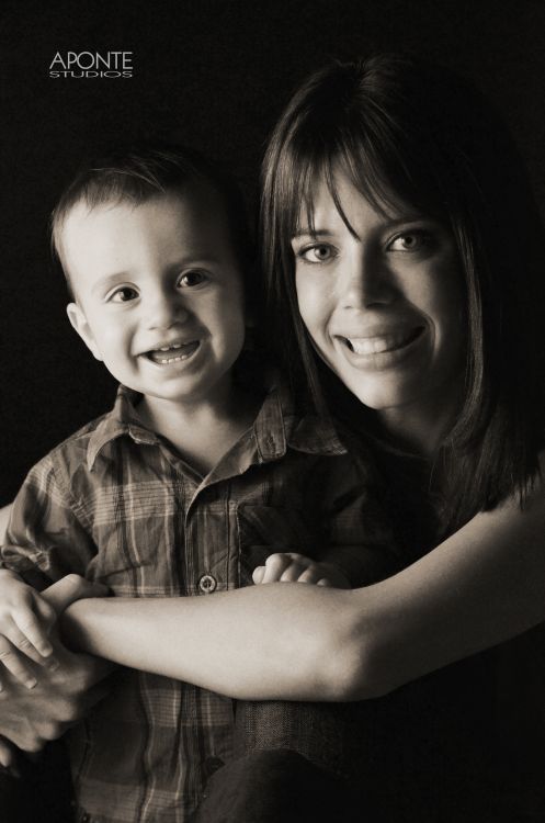 Aponte Studios Blog: The Aponte family...