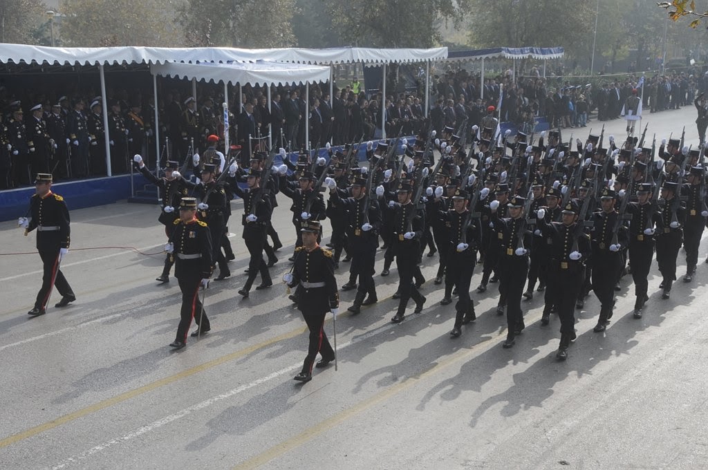 ΠΑΡΕΛΑΣΗ 28ης ΟΚΤΩΒΡΙΟΥ ΘΕΣΣΑΛΟΝΙΚΗ,ΠΕΖΟΠΟΡΑ ΤΜΗΜΑΤΑ (ΦΩΤΟ) - ΚΛΥΣΜΑ